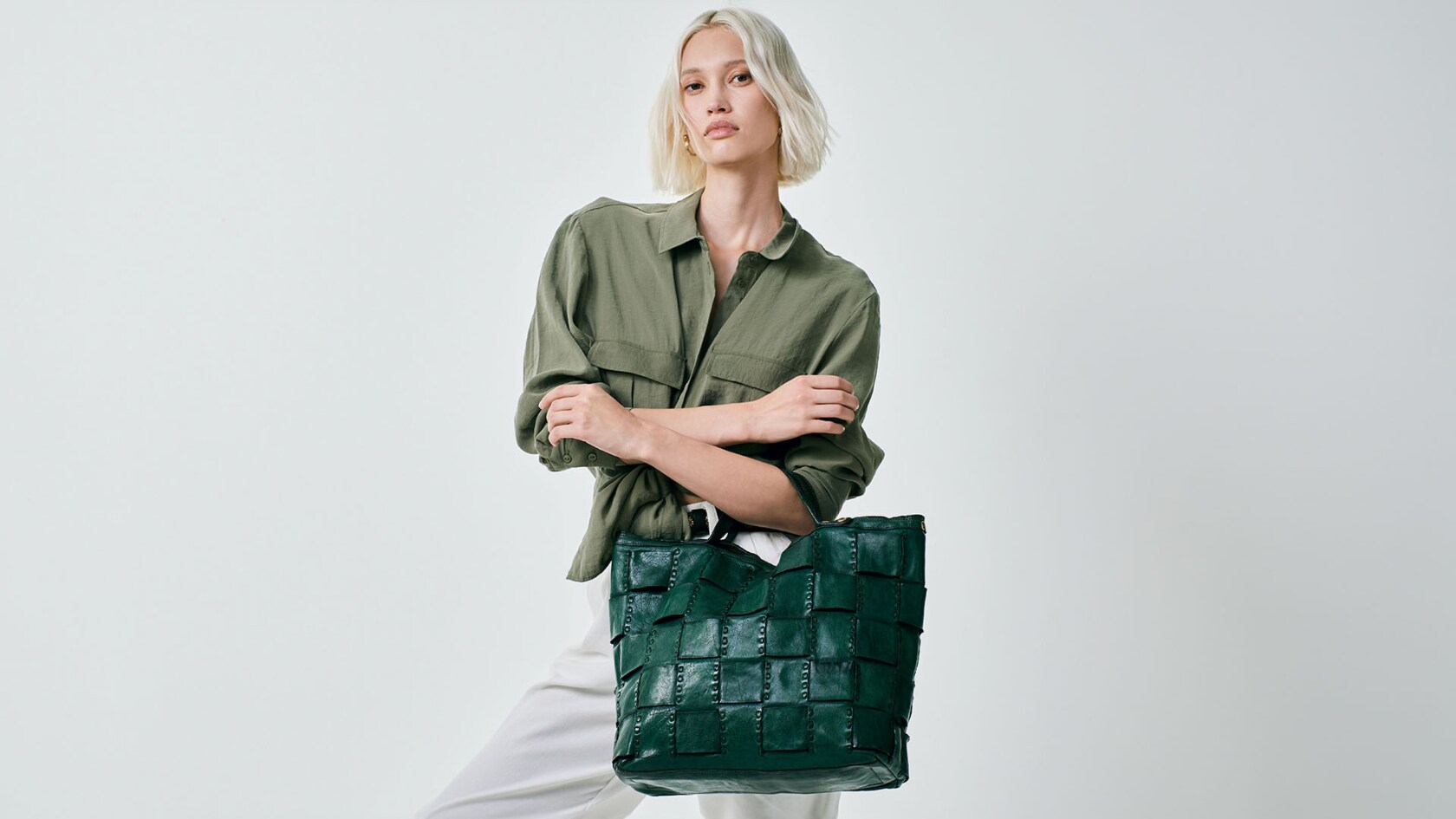 Campomaggi Official Shop | Leather Bags Made in Italy
