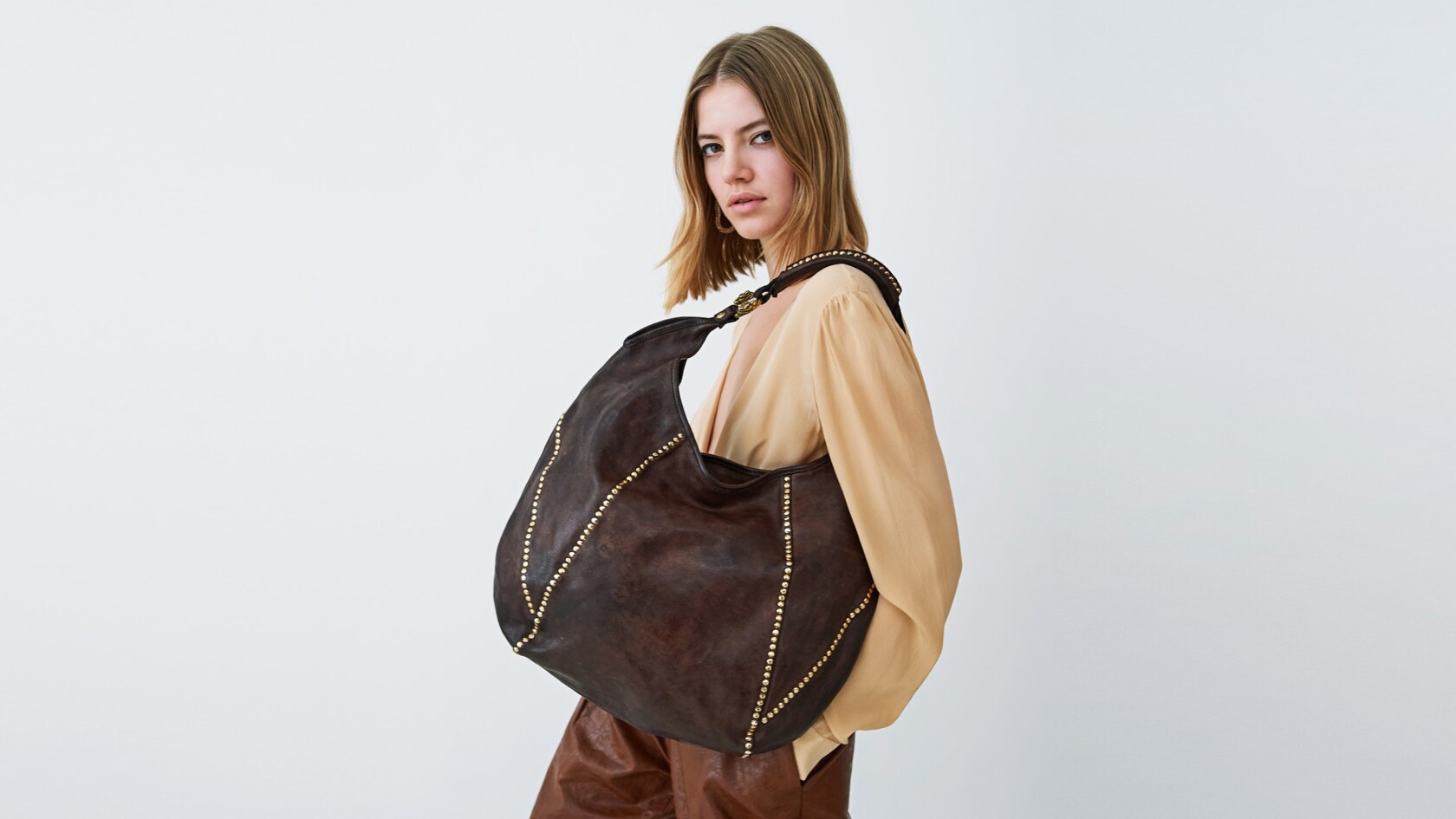 Campomaggi Official Shop | Leather Bags Made in Italy