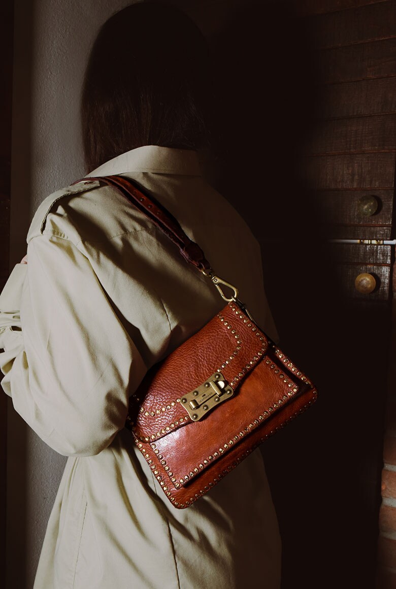 Italian Leather Bags and Accessories | Campomaggi Official Shop